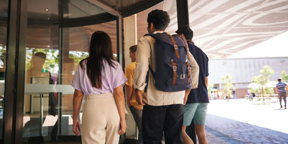 Welcome back to TL Robertson Library! - Library | Curtin University ...